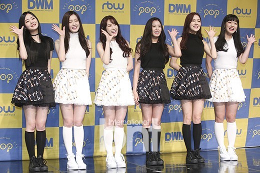 女团P.O.P举行首张专辑《Puzzle Of POP》showcase 正式出道-新闻资讯-高贝娱乐