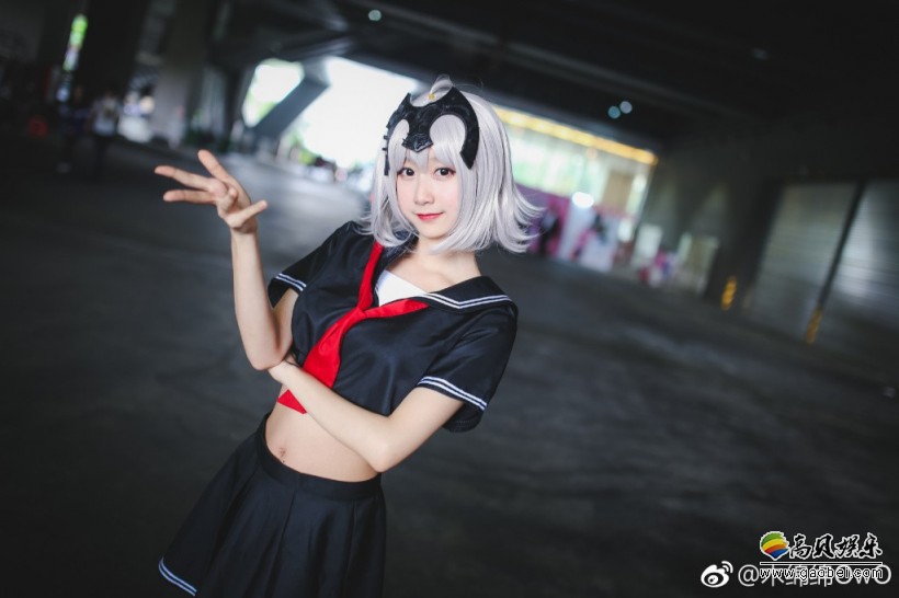 给大家分享仍旧是一位国内萌妹子：COS二次元角色为主！还有JK私摄-新闻资讯-高贝娱乐