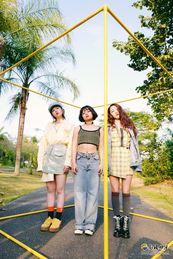 3unshine最新夏日写真造型曝光：三个女孩妆容精致“大变身”妞们超美丽-新闻资讯-高贝娱乐