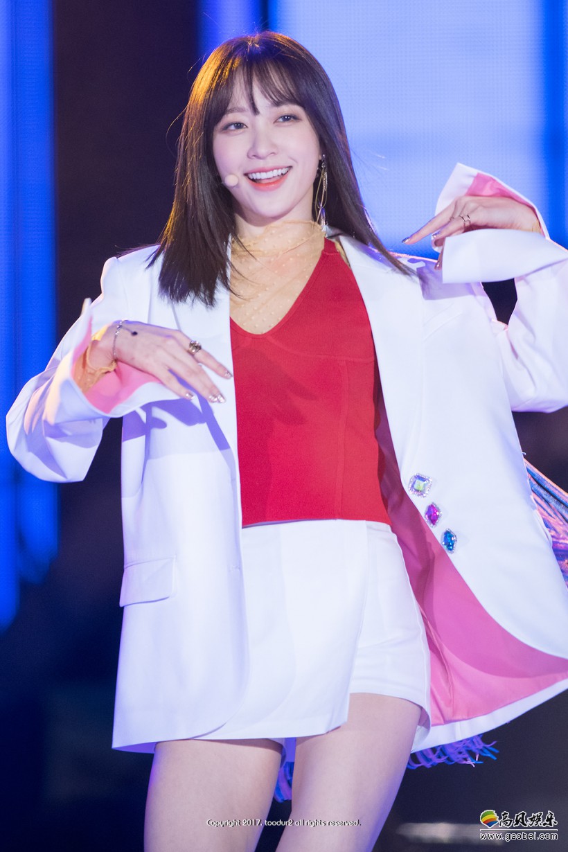 EXID安喜延高清图片：KBS音乐会in金海[ID72369]【50合集】-高清图片-高贝娱乐