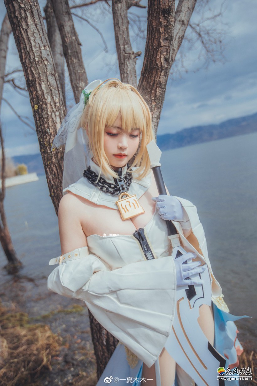 国内COSER“一夏木木一”COS：《Fate/GrandOrder》尼禄·克劳狄乌斯-新闻资讯-高贝娱乐