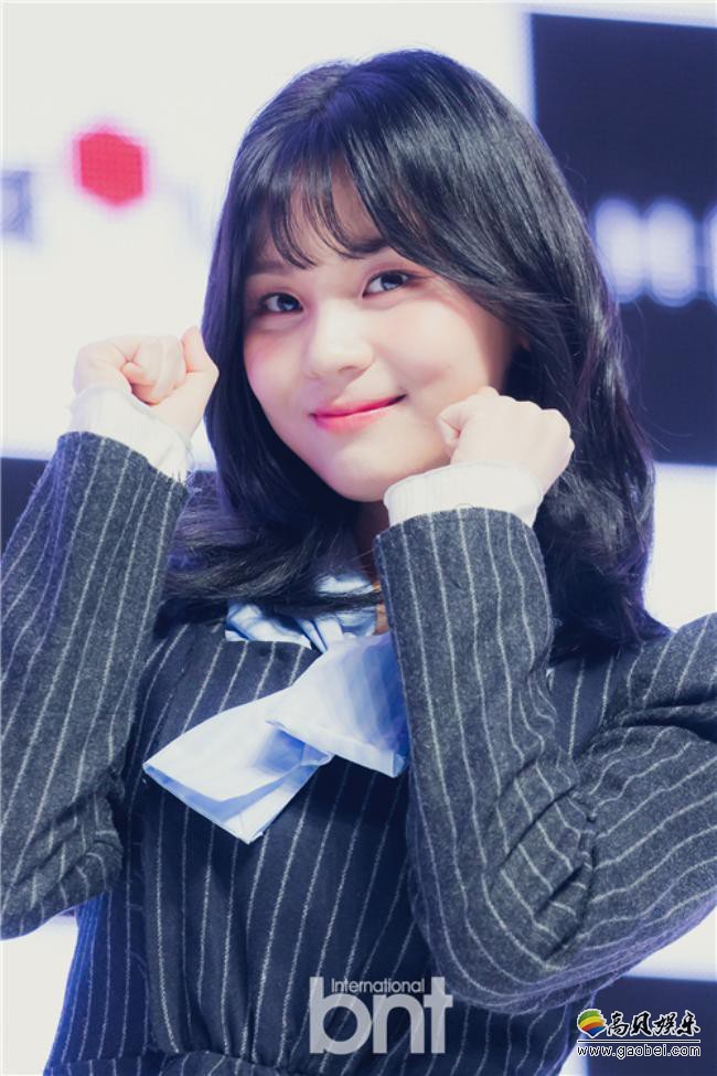 GFriend女团出席全新迷你专辑发售纪念SHOWCASE，带来魅力新曲舞台-新闻资讯-高贝娱乐