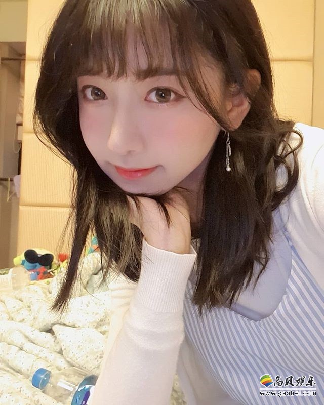 韩国Yoomjji企鹅妹Jinny！不仅外型可爱，精通英语，还会讲中文以及日文-新闻资讯-高贝娱乐